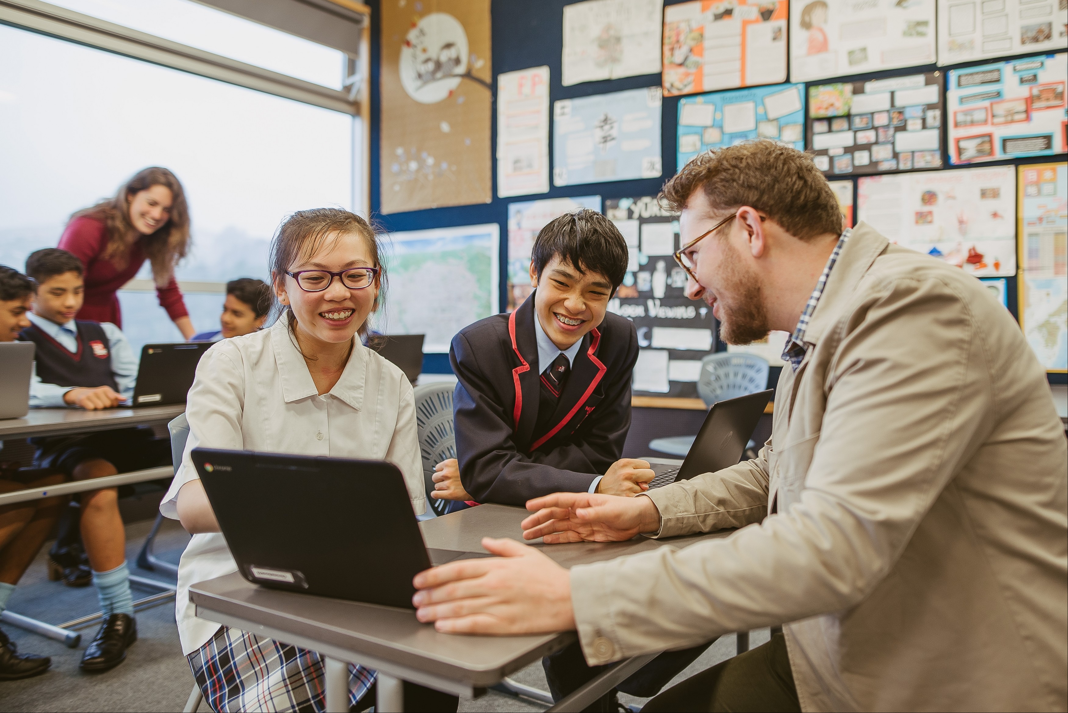 Newlands College > Home